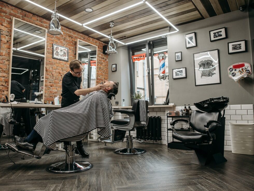 Barbershop SWOT Analysis: Strengths, Weaknesses, Opportunities and ...