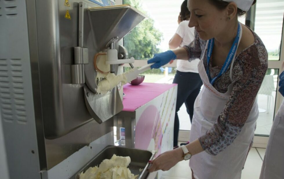 Ice Cream Shop Financial Plan Template [2024 Guide] - Excel Financials